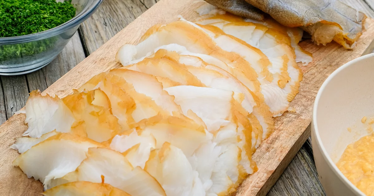 Gerookte heilbot met een zacht roereitje - Recepten - njam!