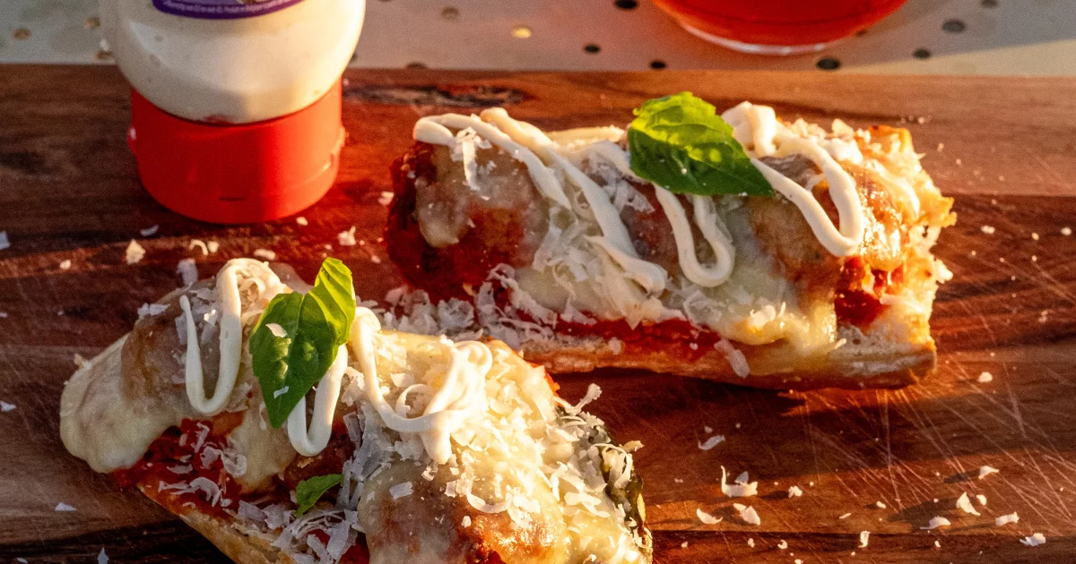 Messy broodje meatballs - Recepten - njam!