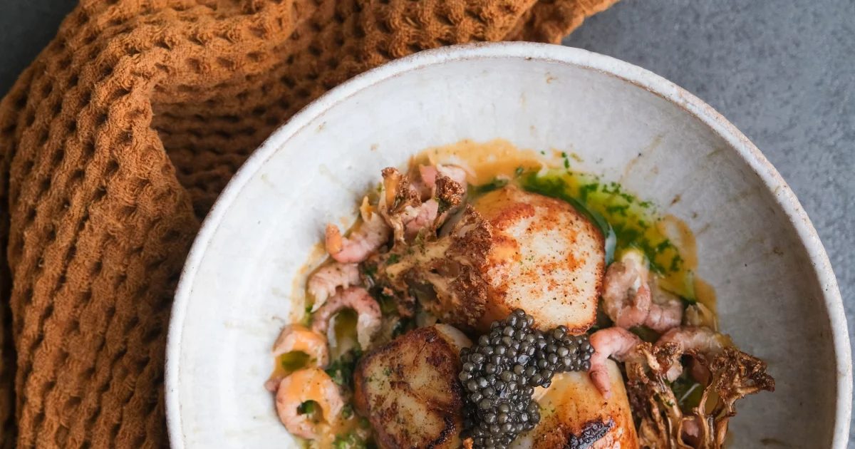 Coquilles met bloemkool en kaviaar - Recepten - njam!