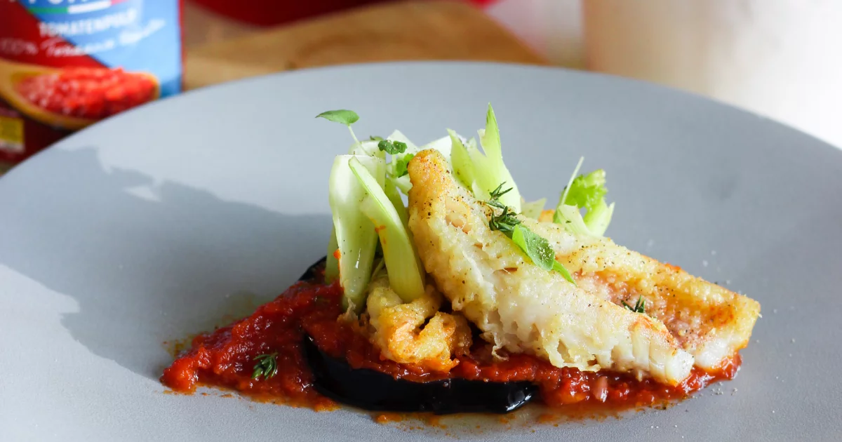 Zeebarbeel met aubergine - Recepten - njam!