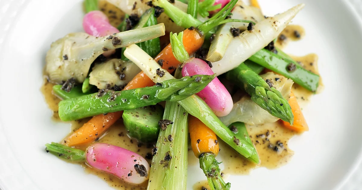 Primeurgroenten met zwarte truffel - Recepten - njam!